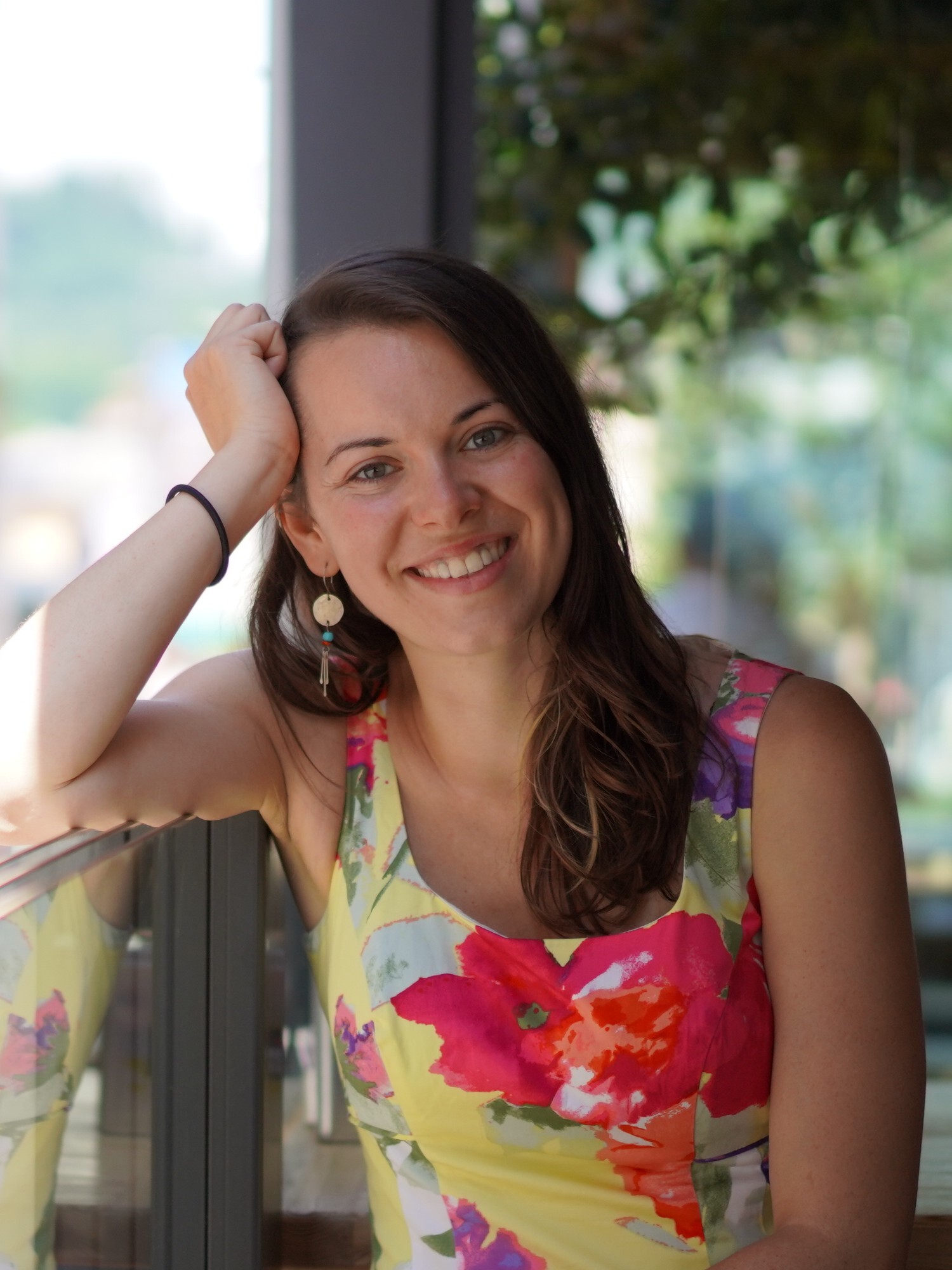 Becky Makous - Affairs, LGBTQIA2S+, PTSD - The Hague - Gottman Therapist